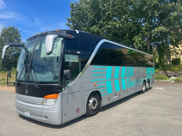Skyline Charter Bus in Seattle, WA